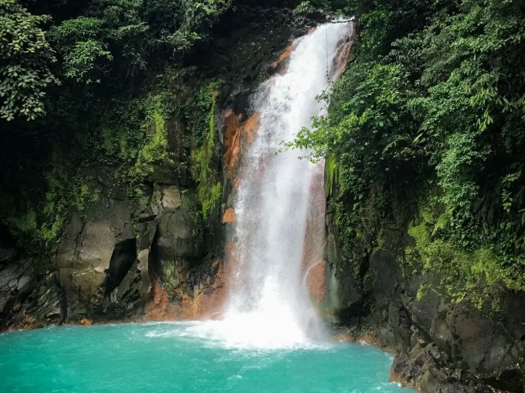 Costa Rica: The Small Central American Country With Five Active Volcanoes